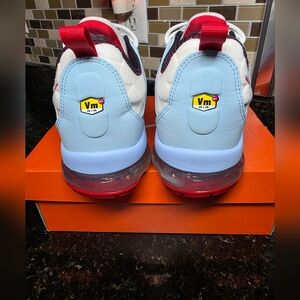 Nike | Shoes | Nike Air Vapormax Plus Chicago White Psychic Blue ...